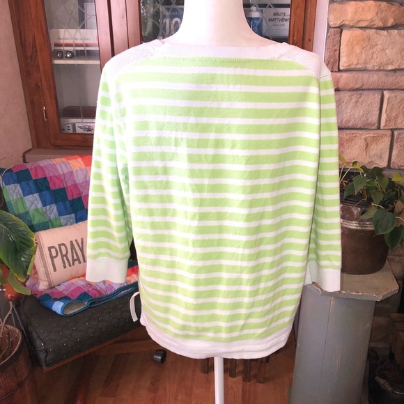 Onque Casuals | Tops | Onque Casuals Size Xlarge Green And White ...